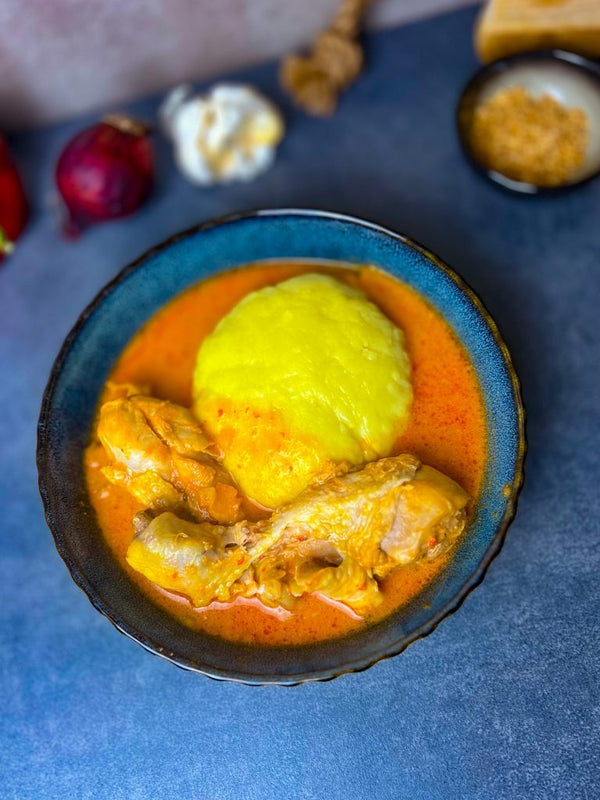 Fufu mit Erdnusssuppe